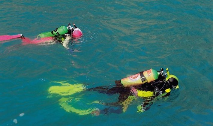 Scuba Diving Tips For Beginners - Ezilon Articles